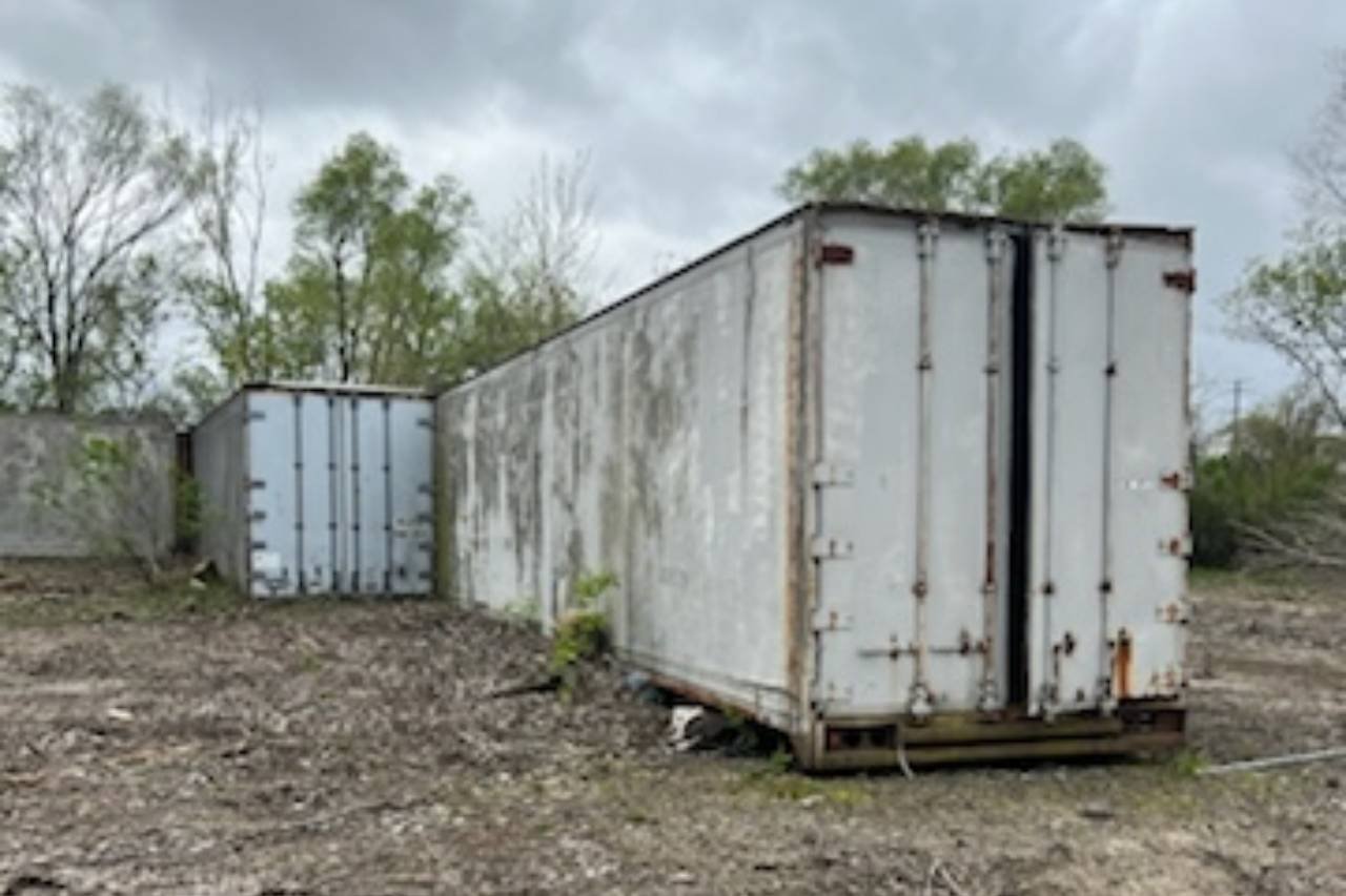 Semi Trailer Removal | Trailer Recycling | Trailer Haul Away ...